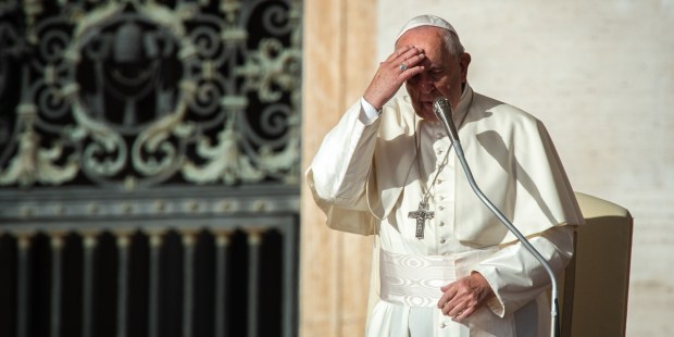 Papież Franciszek: Ten, kto się modli, jest jak zakochany
