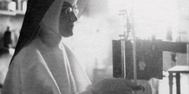 Siostra Miriam Michael Stimson - dominikanka, która pomogła odkryć DNA.