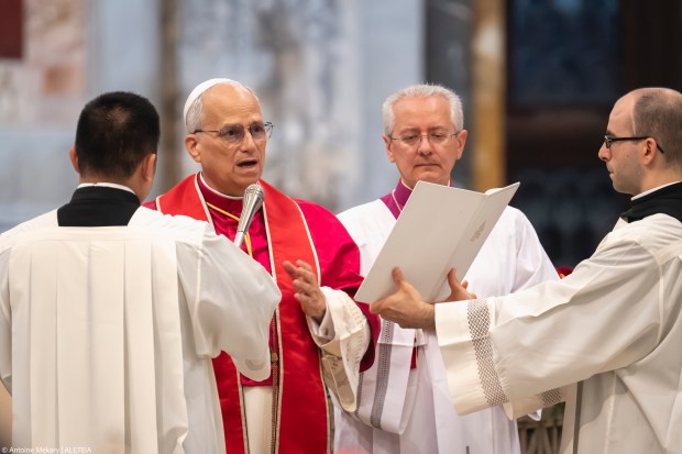 Anioł Pański z Leonem XIV: „Bóg stał się dla nas chlebem łamanym w ...